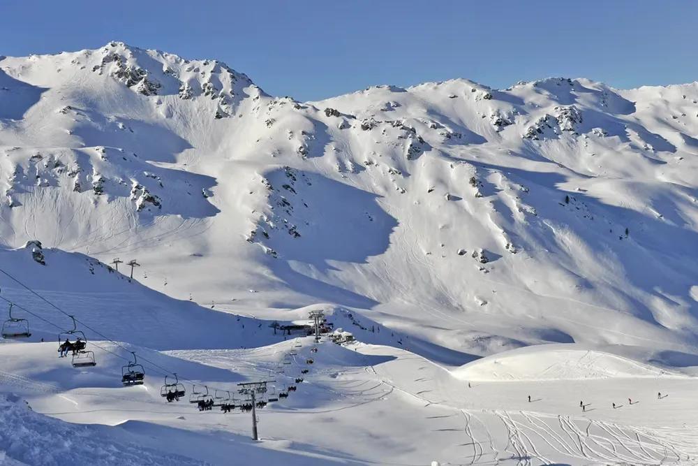 Hochzillertal Hochfügen Ski Resort | 89km Slopes in Zillertal Austria ...
