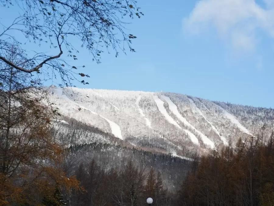 Mont Sainte Anne Trail Map | Ski Runs & Piste Map - 2025 - 2026 | SnowStash