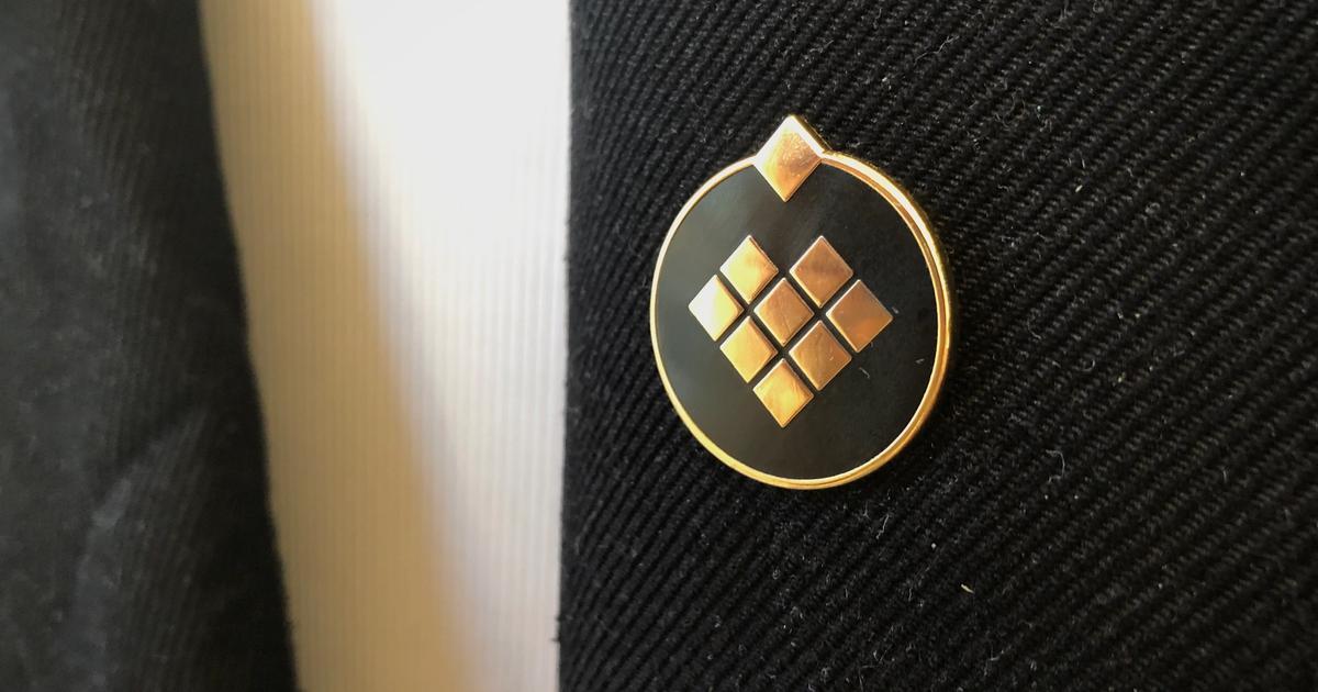 Pledge Pin Announcement · Giving What We Can