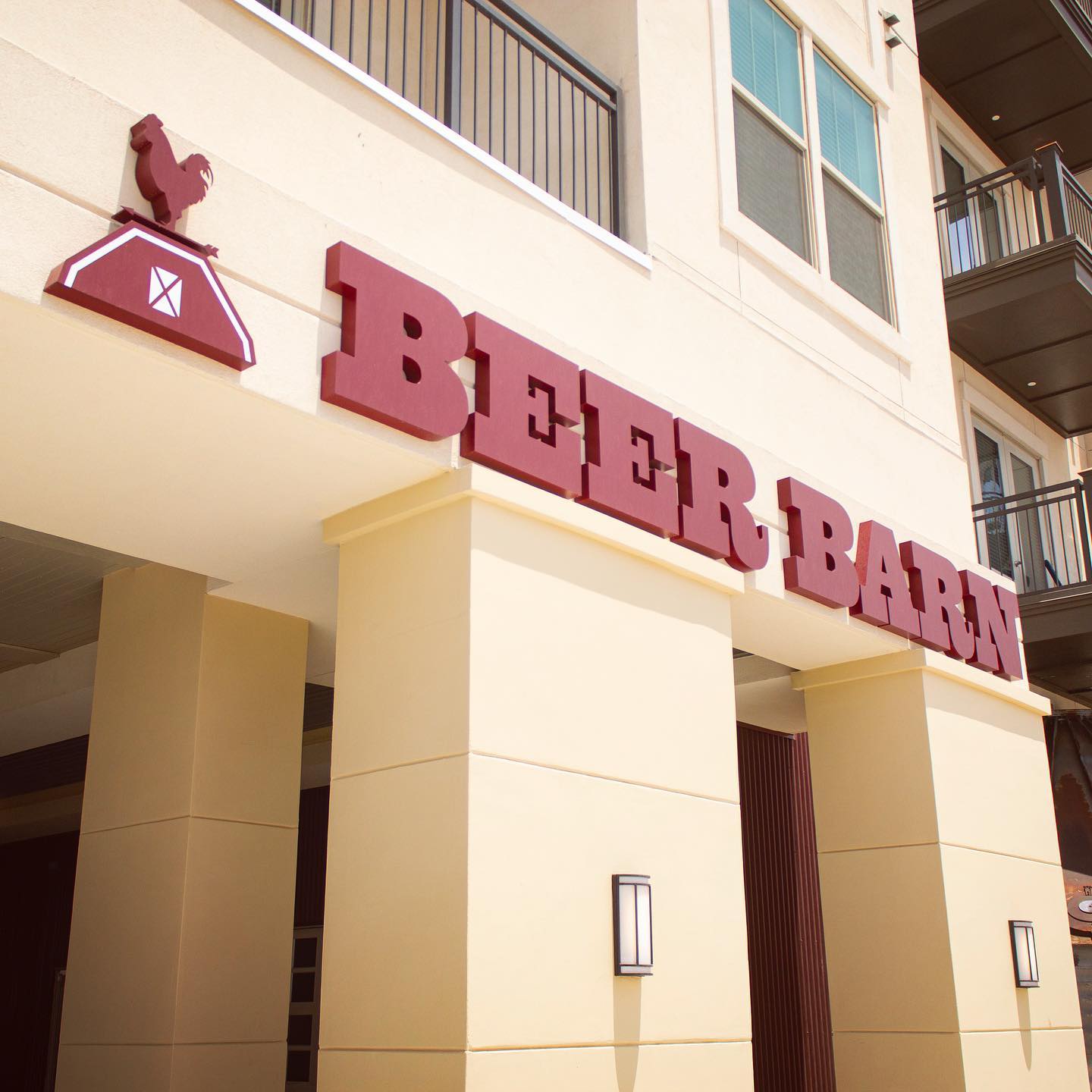 Beer Barn | Phoenix Happy Hours