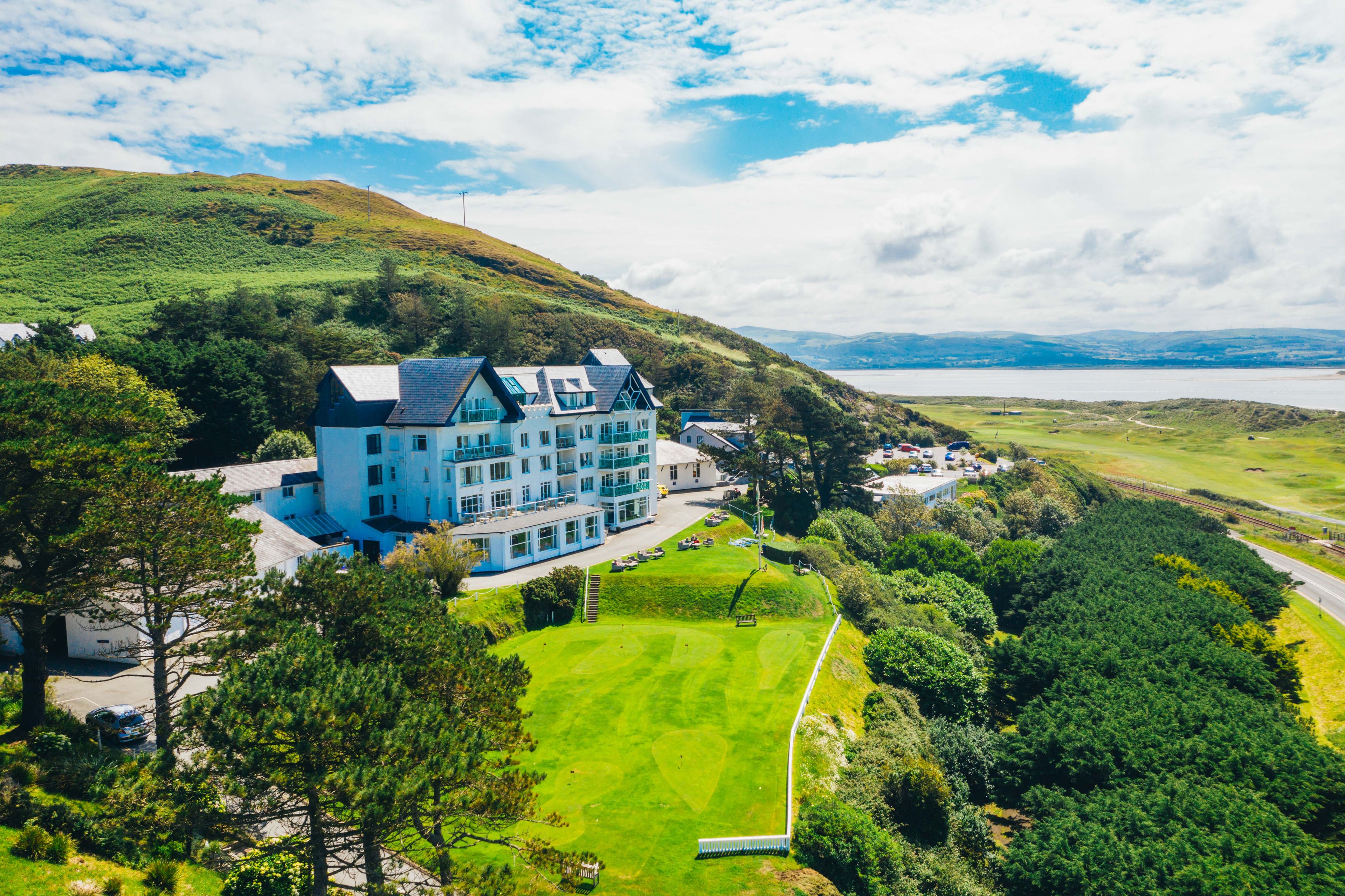 Best luxury and boutique hotels, B&Bs in Wales - Good Hotel Guide
