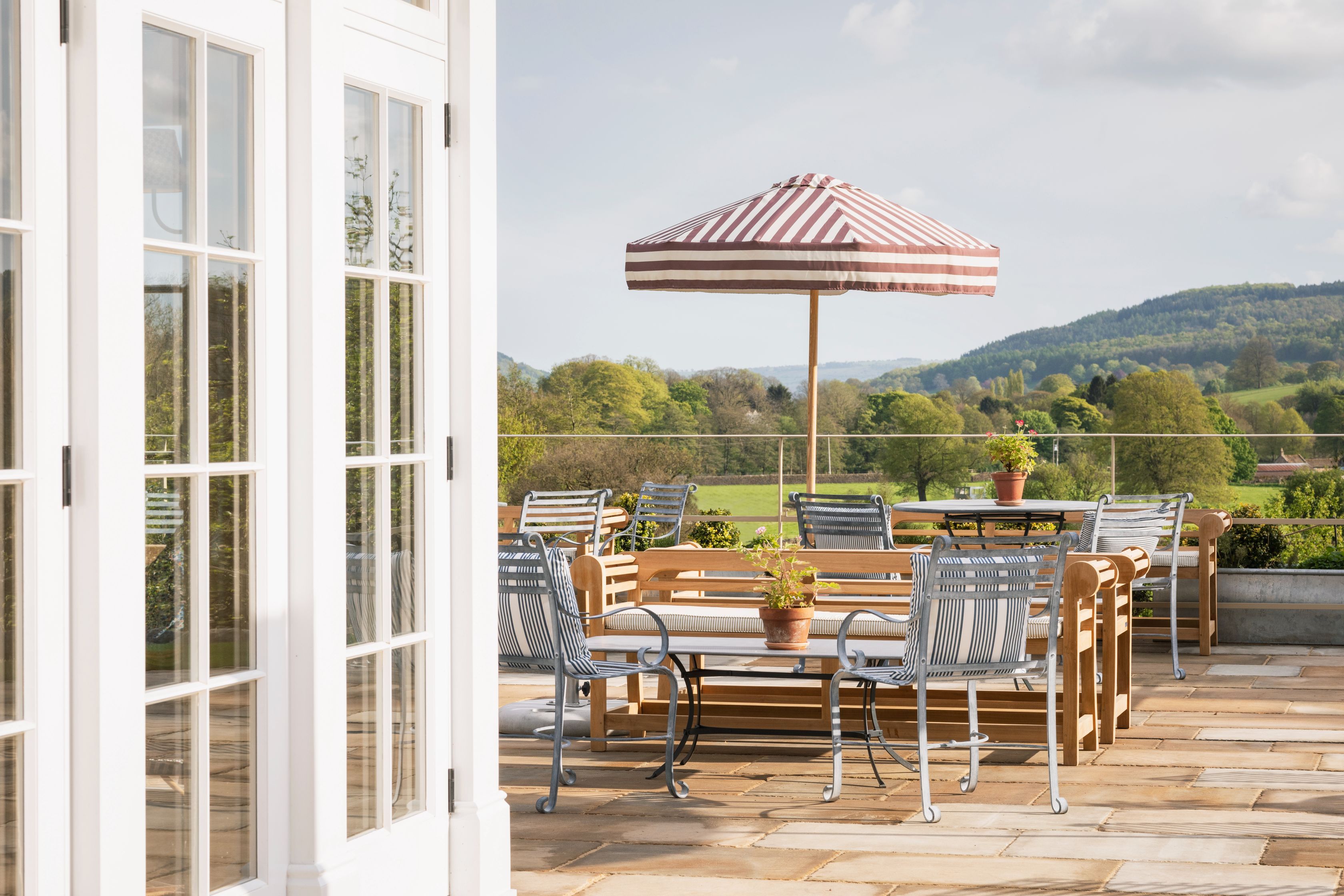 Wheelchair-friendly hotels in UK with disabled facilities - Good Hotel ...