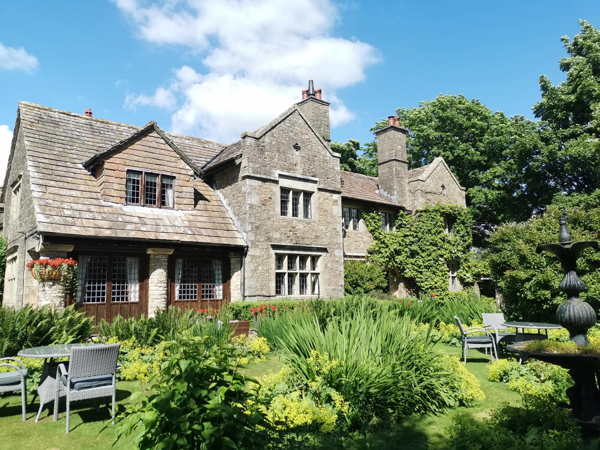 Simonstone Hall - Good Hotel Guide expert review