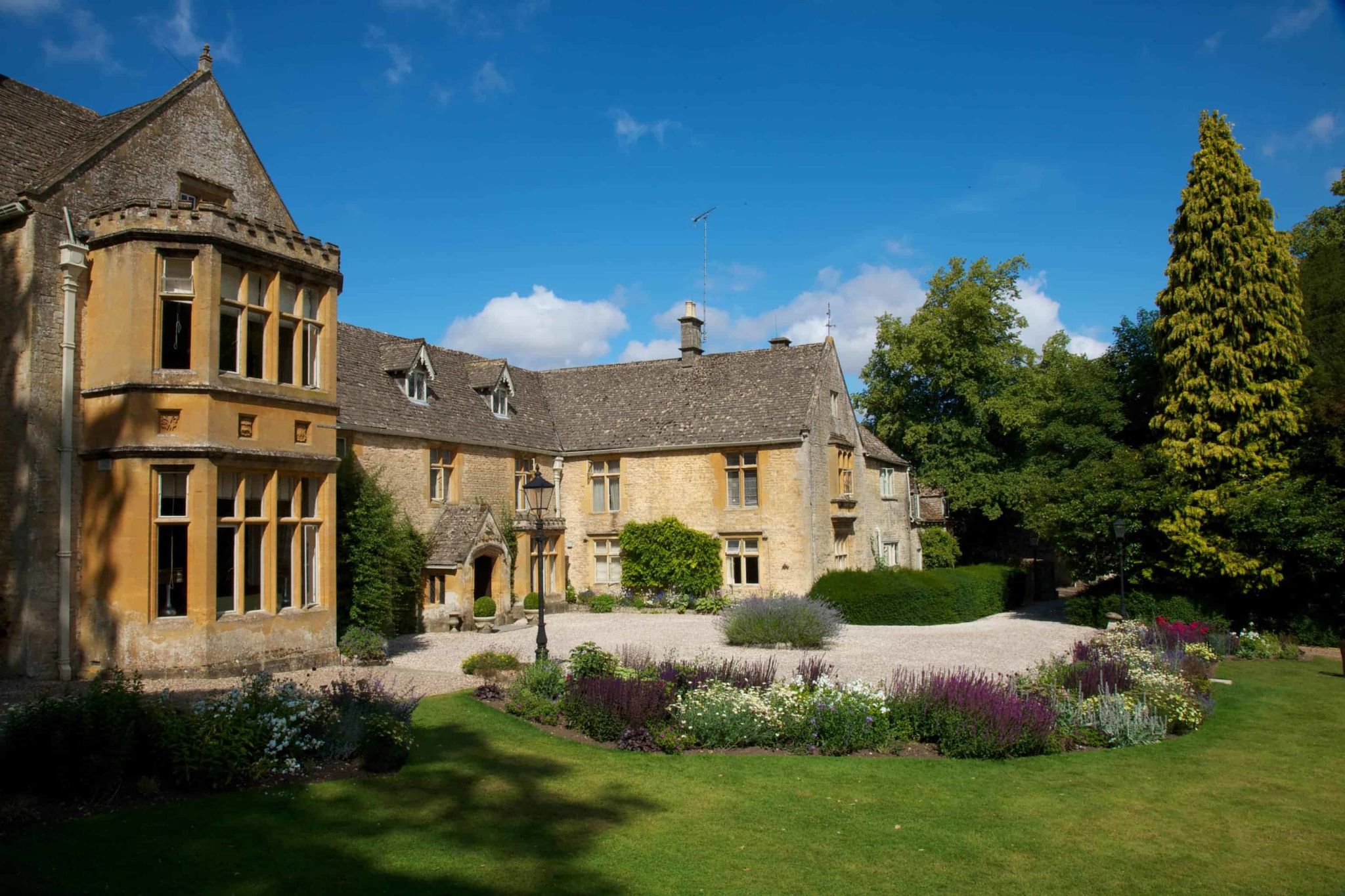 English manor hotels where you can stay the night - Good Hotel Guide