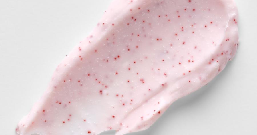 Quick Solutions to Clear up Tiny Bumps on Your Face