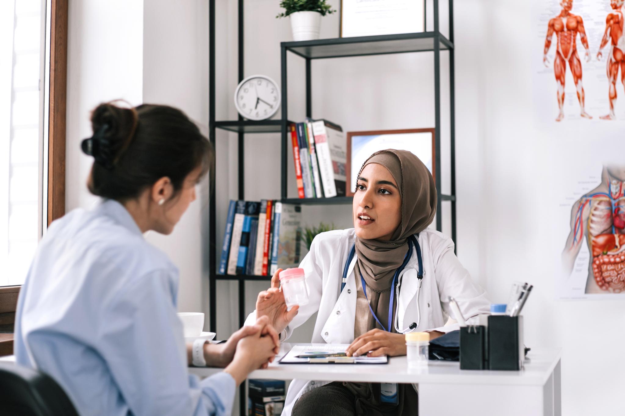 FNP vs PA: What Are The Key Differences? | United States University