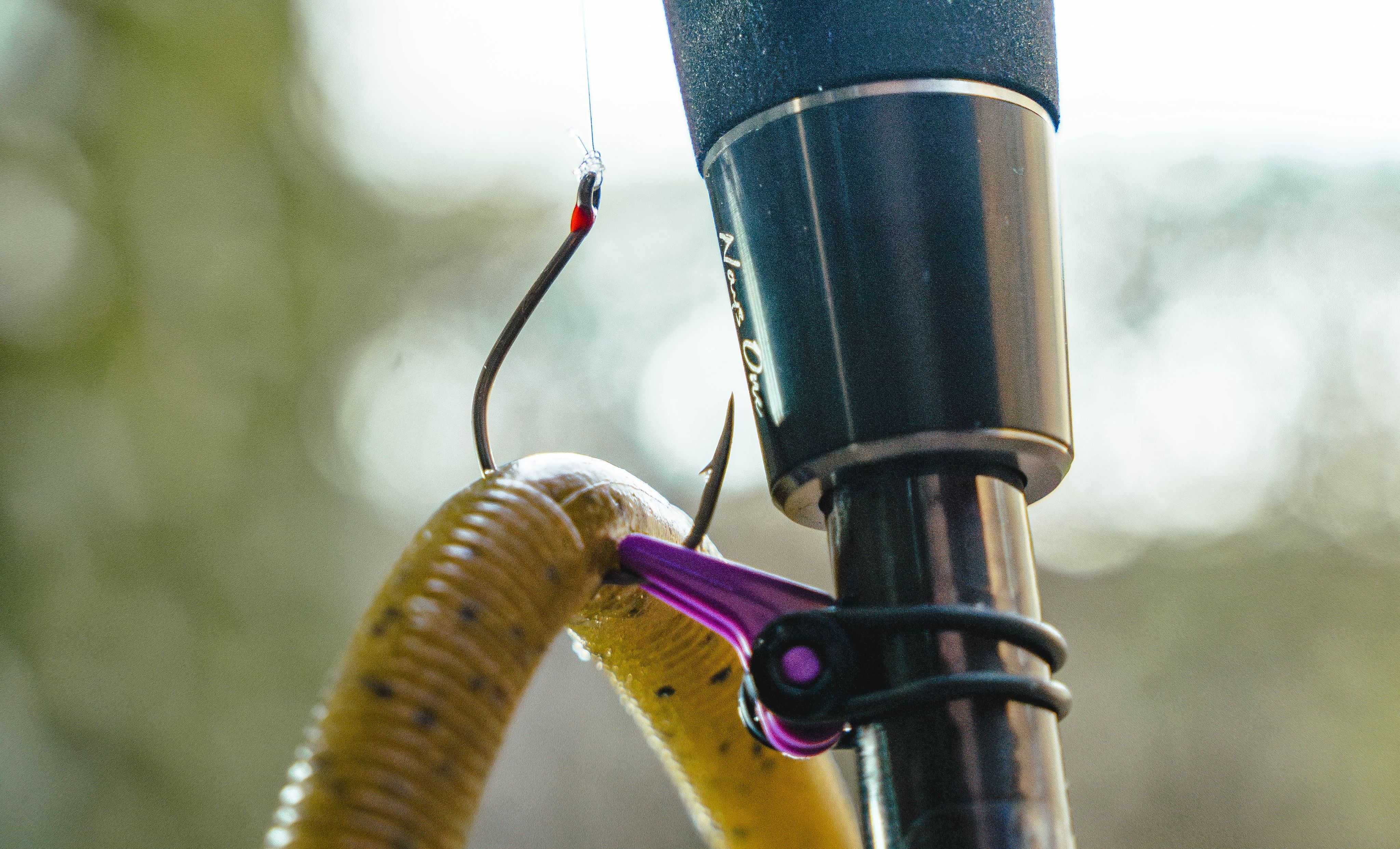 Weedless/Snagless Dropshot Rigging | Mustad Fishing