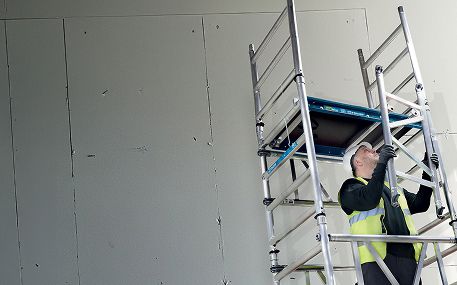 Scaffold Tower Hire in Watford | Mi Tower - HSS DIY