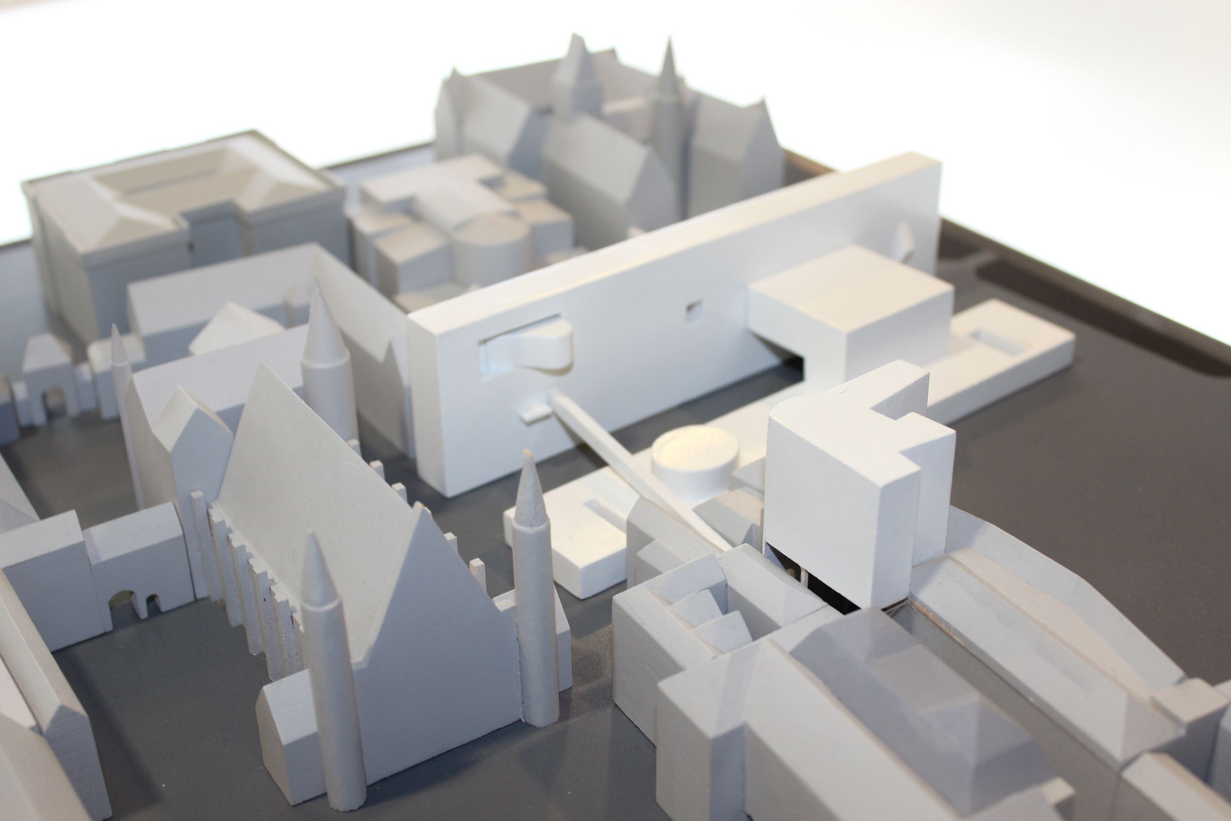 Dutch Parliament Extension