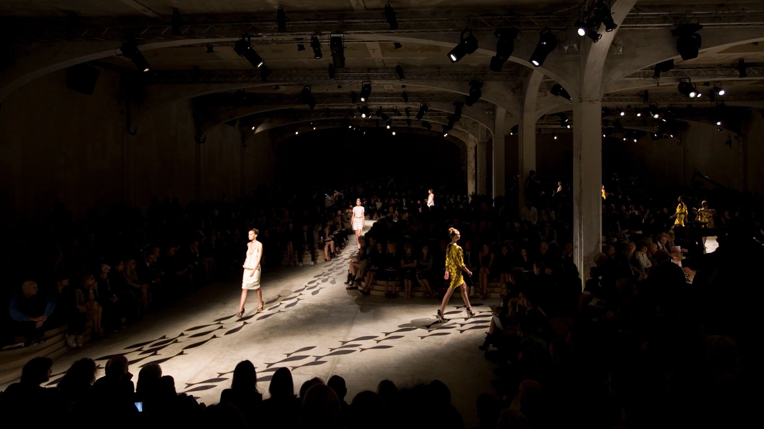 2009 SS Prada Men's and Women's Show
