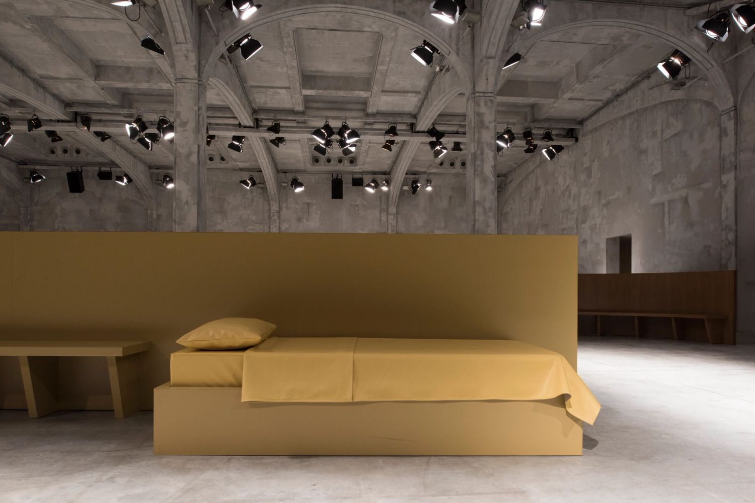 2017 FW Prada Men's and Women's Show - Continuous Interior