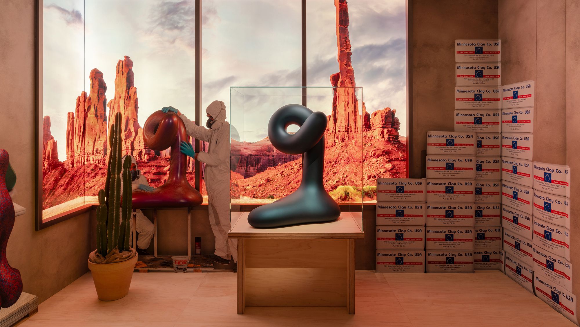 LOEWE Crafted World