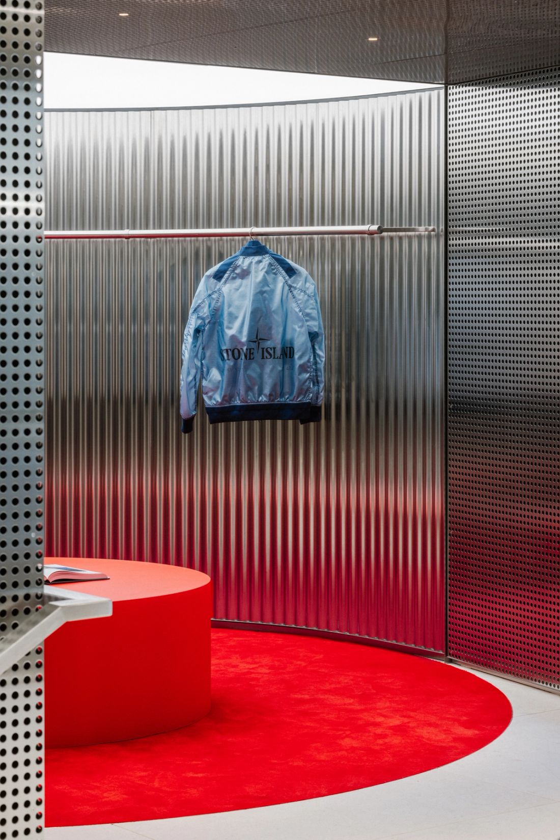 Stone Island Global Stores