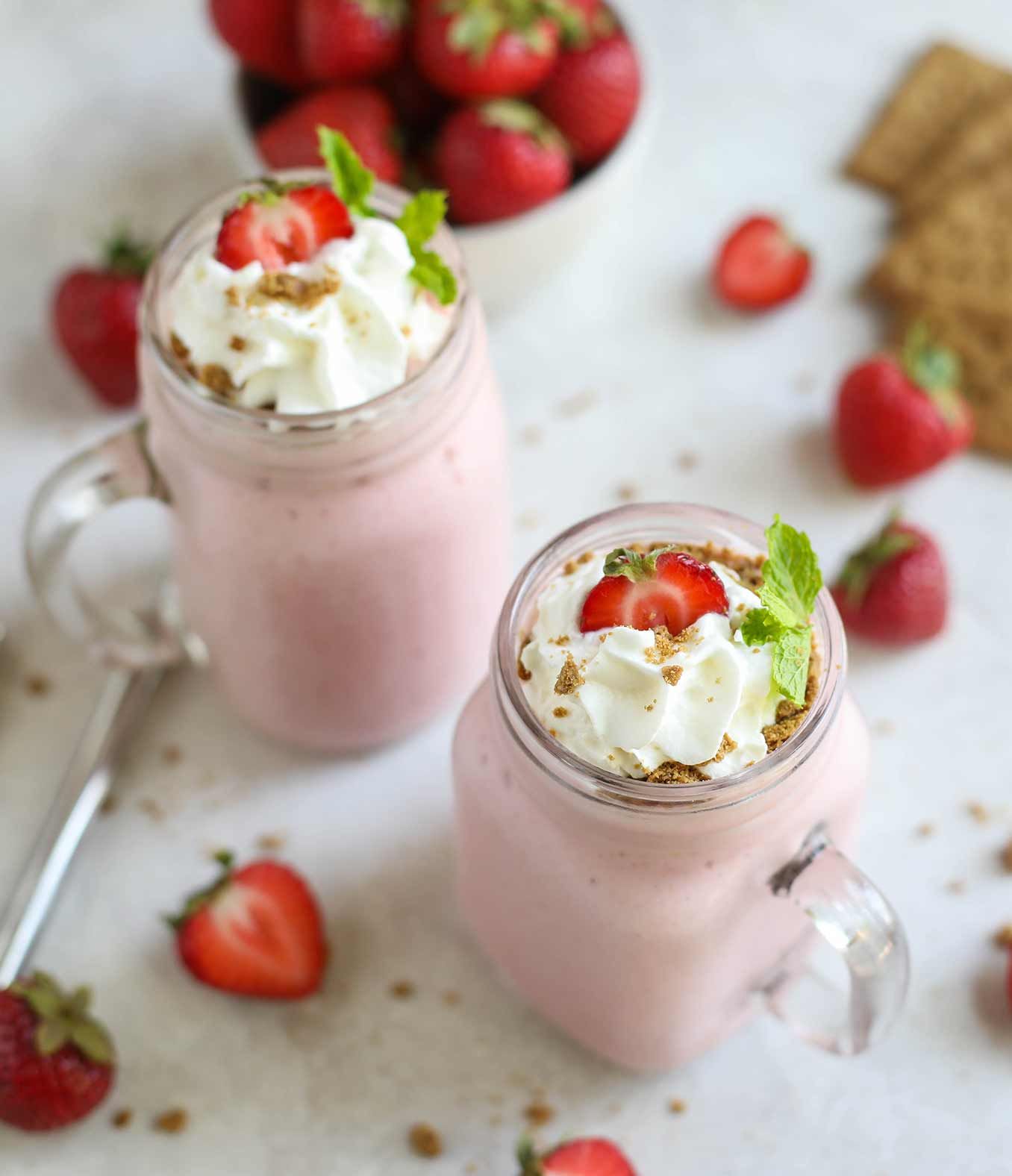 Strawberry Cheesecake Smoothie with Organic Valley