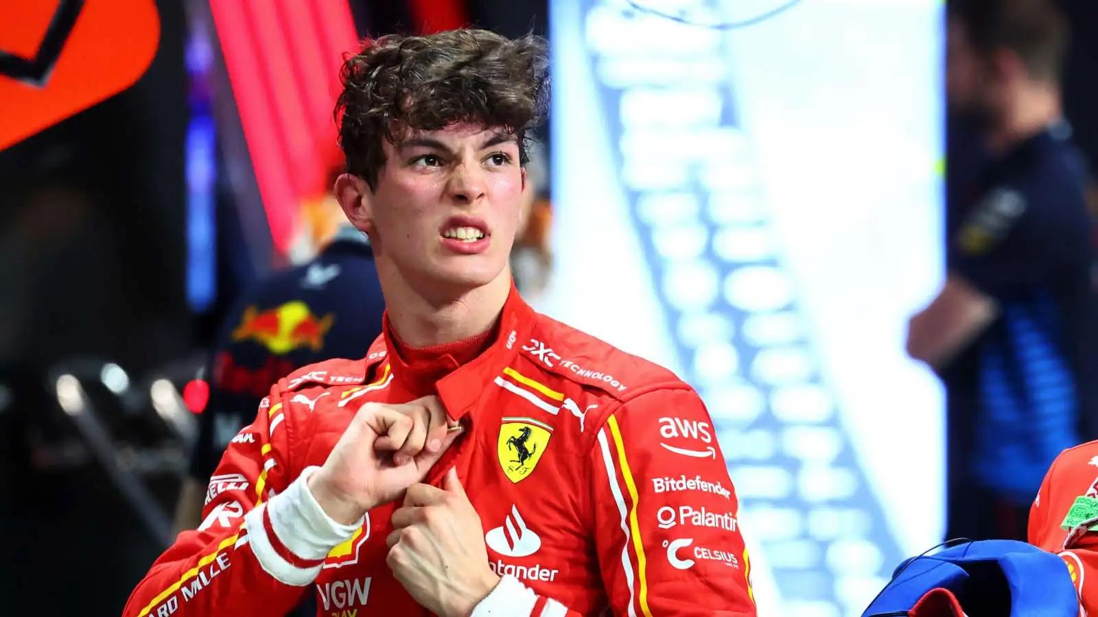 Oliver Bearman makes Ferrari F1 debut after Carlos Sainz hit by appendicitis | SportsLigue ...