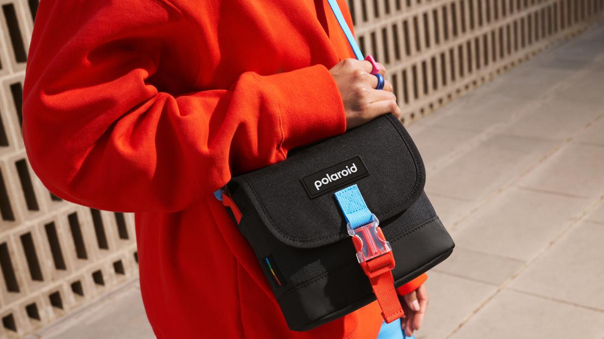 Polaroid Spectrum Box Camera Bag | Polaroid US