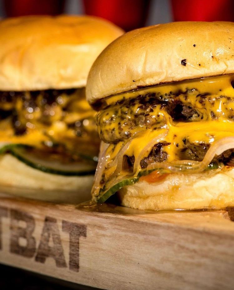 Sixes Social Cricket | Cricket Simulator | Sixes