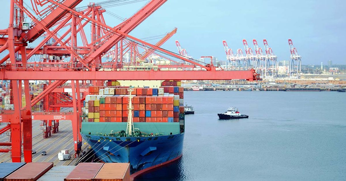 LA/LB ports eye record throughput, but there are 'signals of strain'