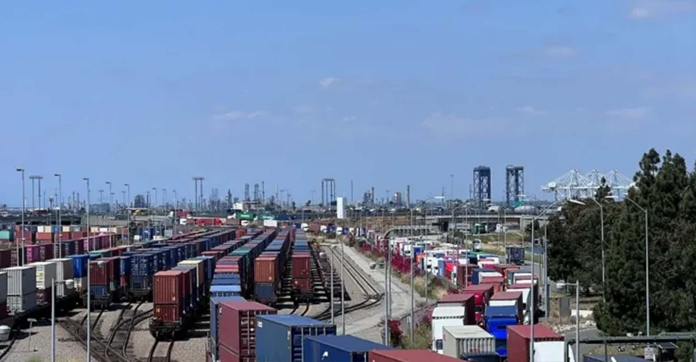 $5.2B cargo bottleneck off West Coast ports