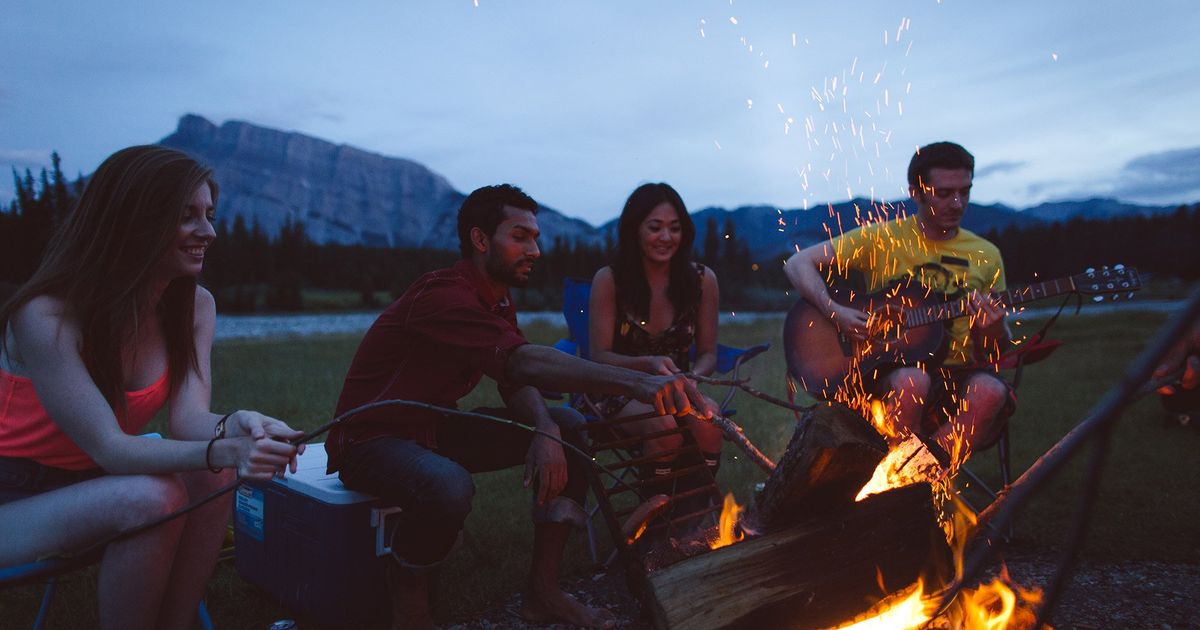 Perfecting the Classic Mountain Picnic in Banff National Park | Banff ...