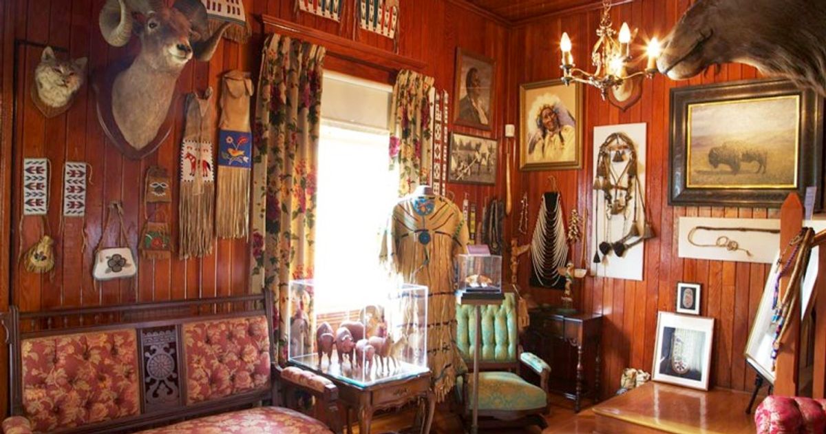 The Historic Luxton Home | Banff & Lake Louise Tourism