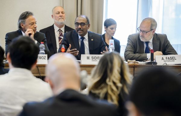 Problema mundial de la droga: hacia un enfoque centrado en las personas - International Drug ...