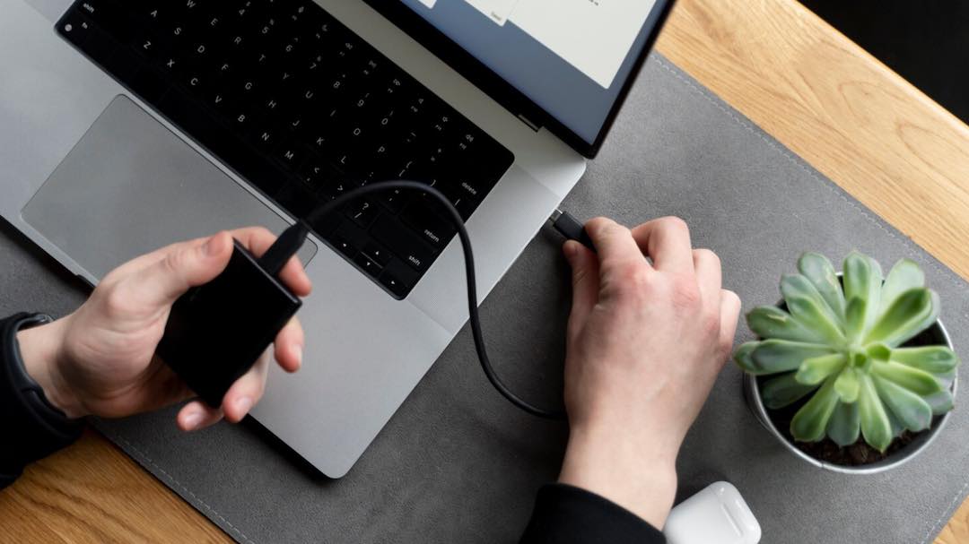 USB Drop: Discover the USB drive powered attack