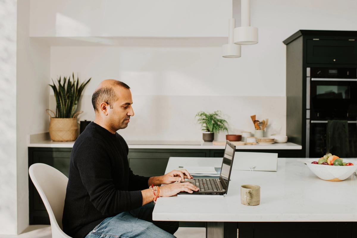 How to Become a Data Analyst - Multiverse