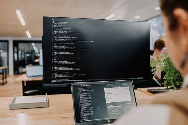 Software Engineer Salary: How Much Can You Make? - Multiverse