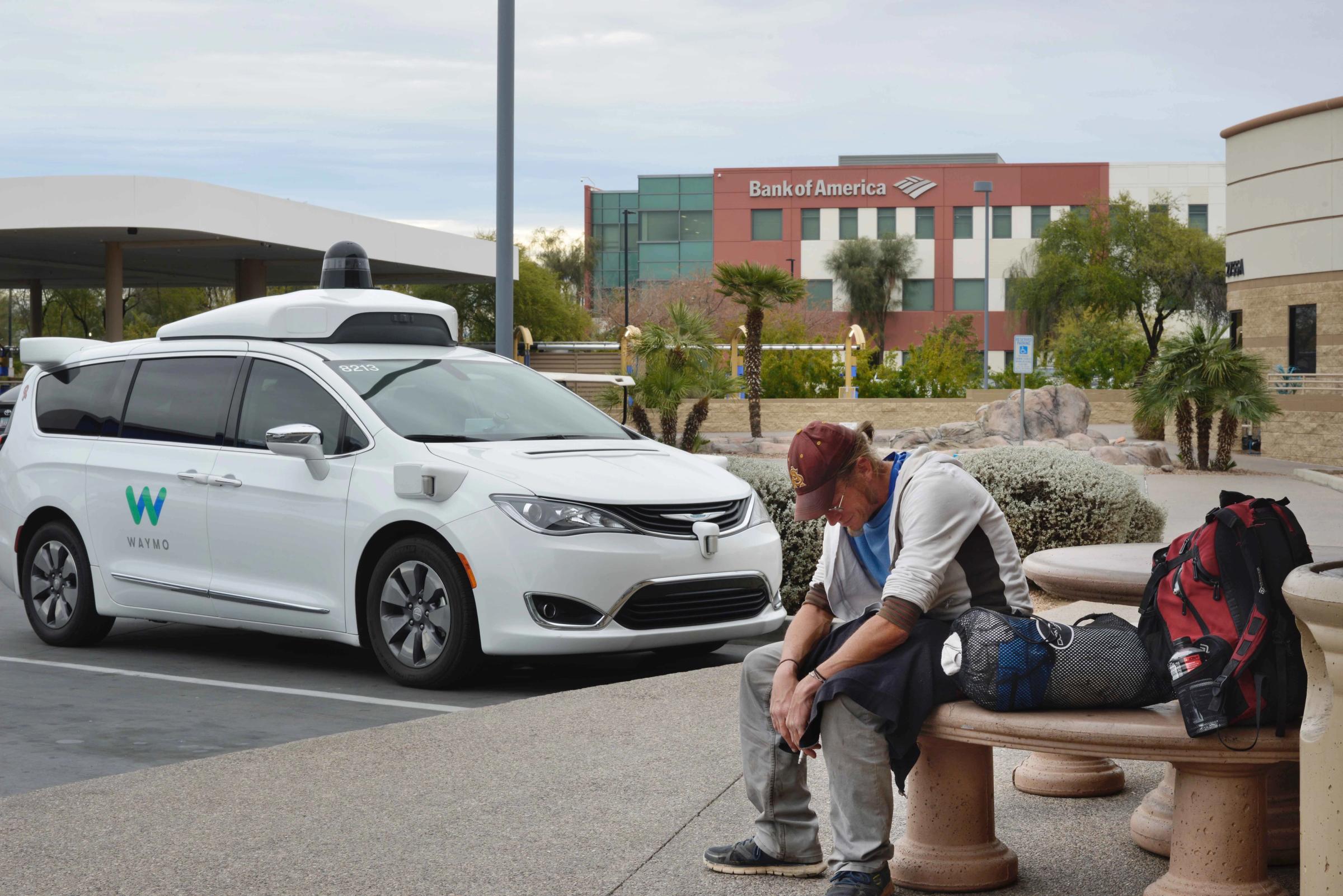 History and Pictures | Joel Sternfeld