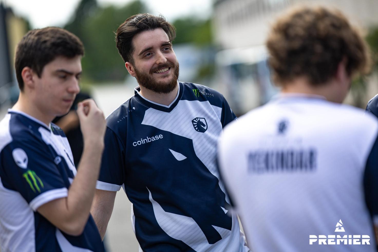 CS2 pro configs: donk, s1mple, ZywOo, and more