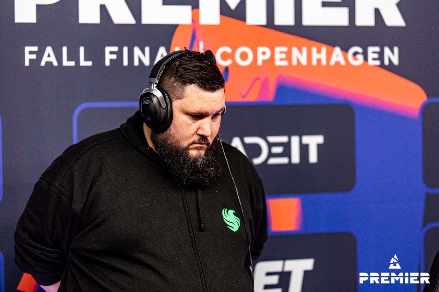 zonic: "In modern CS you can't build a team from scratch"