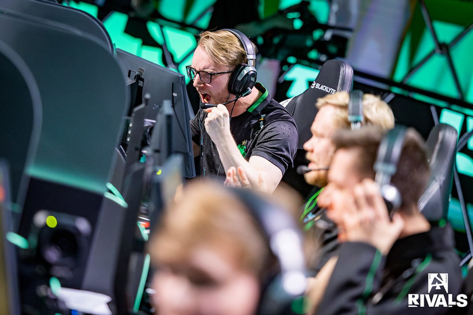 Dominate your games: TeSeS CS2 settings and config