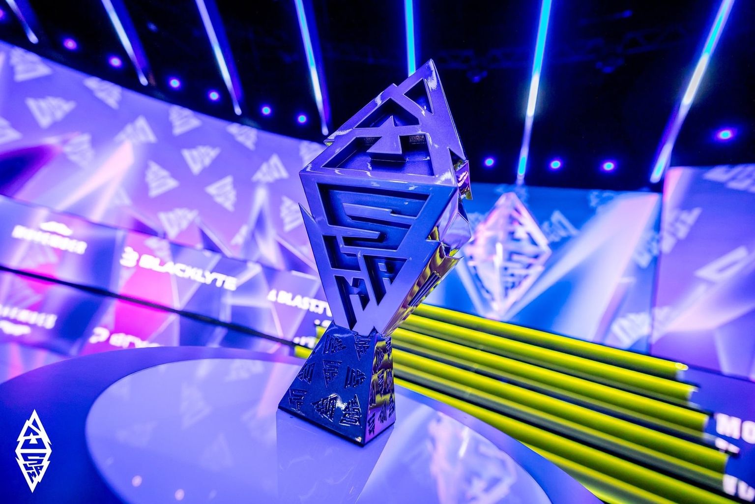 BLAST Slam Changes: More teams, more qualifiers, more Dota