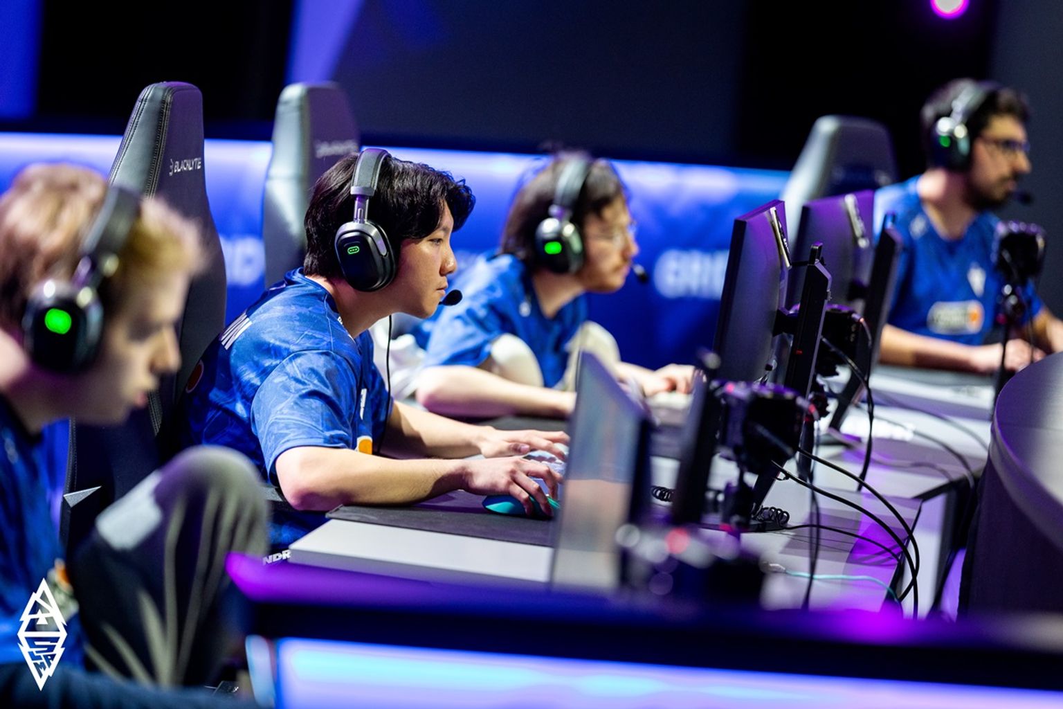 Tundra Esports defeats Team Falcons to win Fissure Playground #1