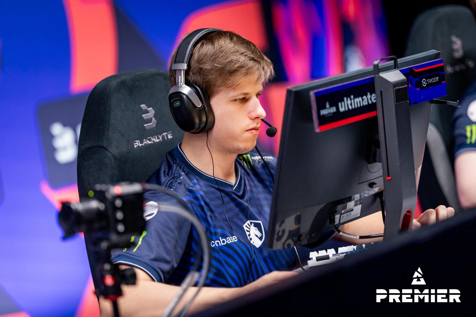 ultimate: "I can't be satisfied because it will stop my improvement"