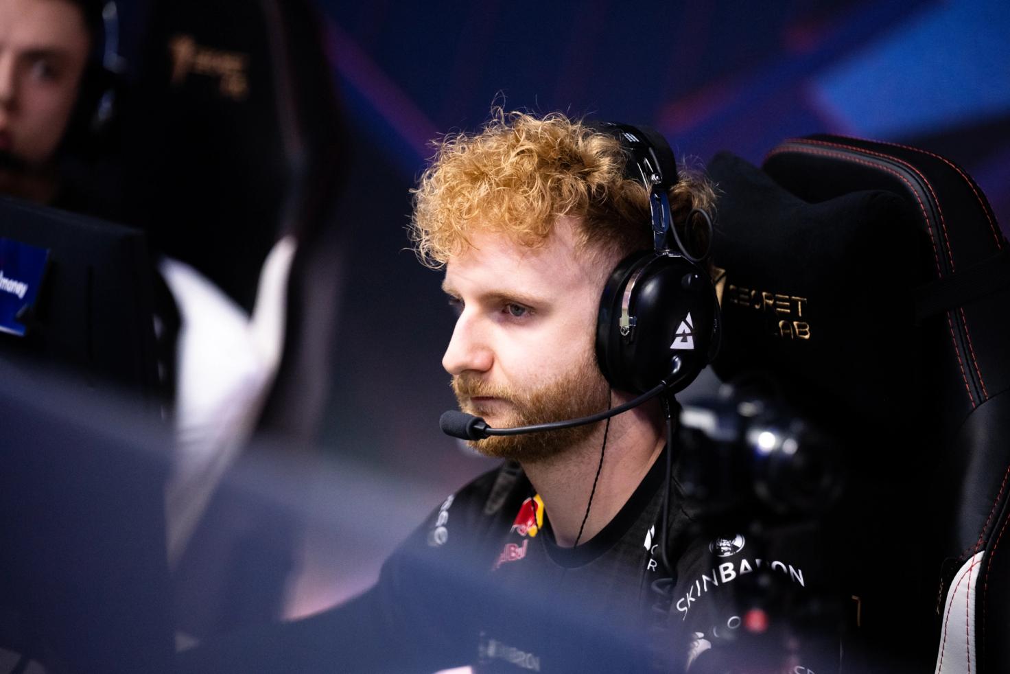 CS2 AWP guide: How to play as an AWPer