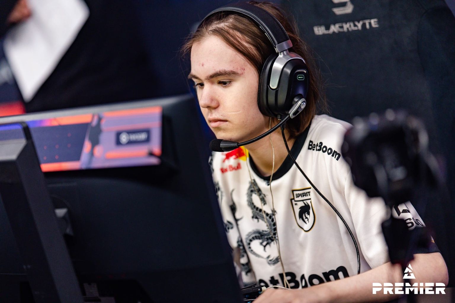 donk: "I'm not a top-3 player in the World. I can be a lot better."