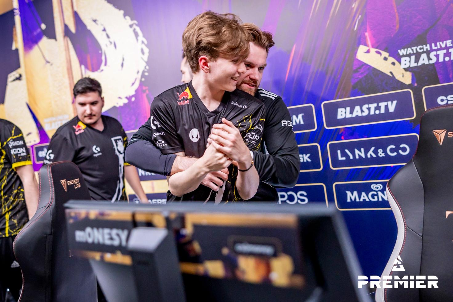 Baby GOAT: m0NESY CS2 settings and config