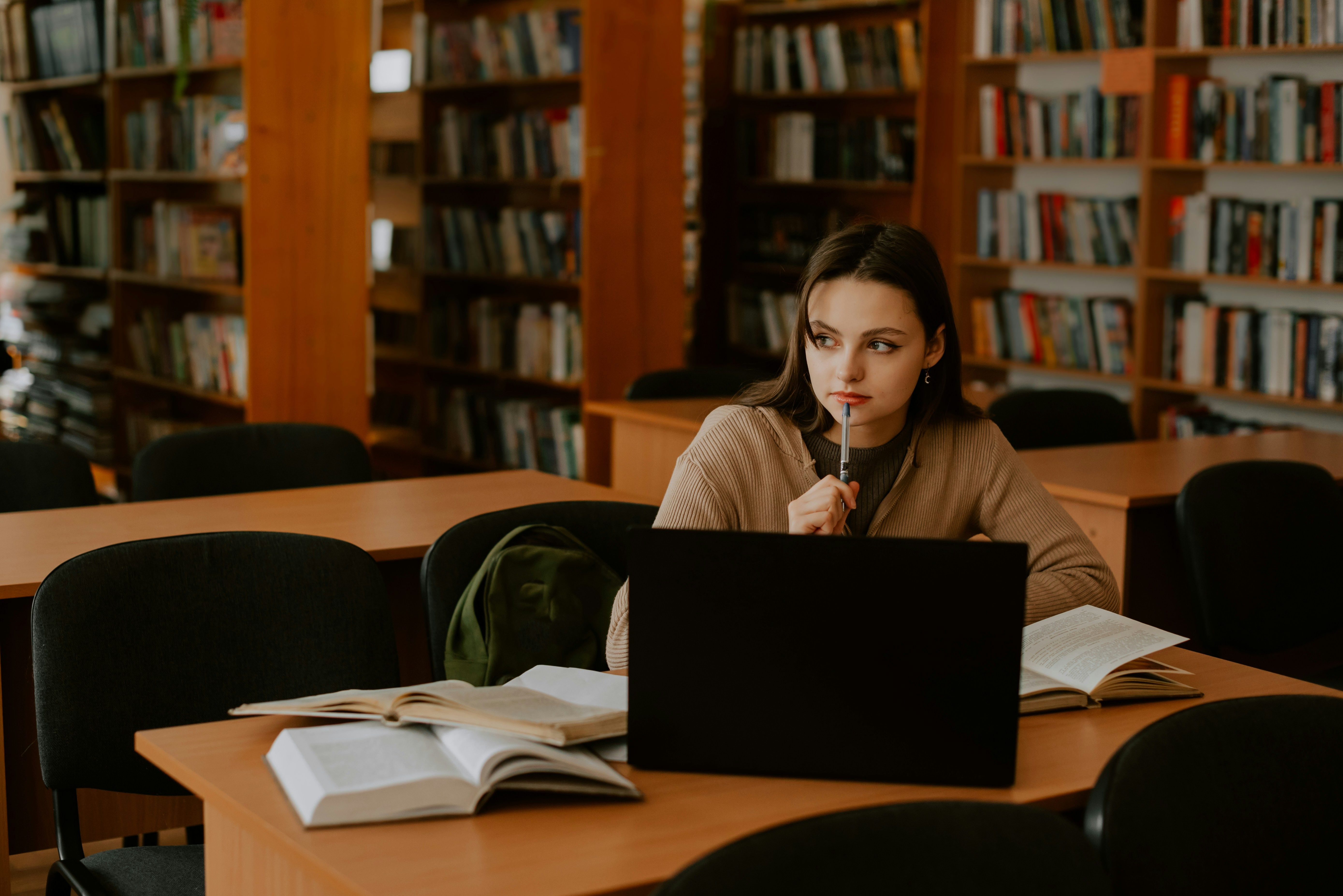 How to Find H-1B Visa Sponsorship Jobs in the Tech Industry