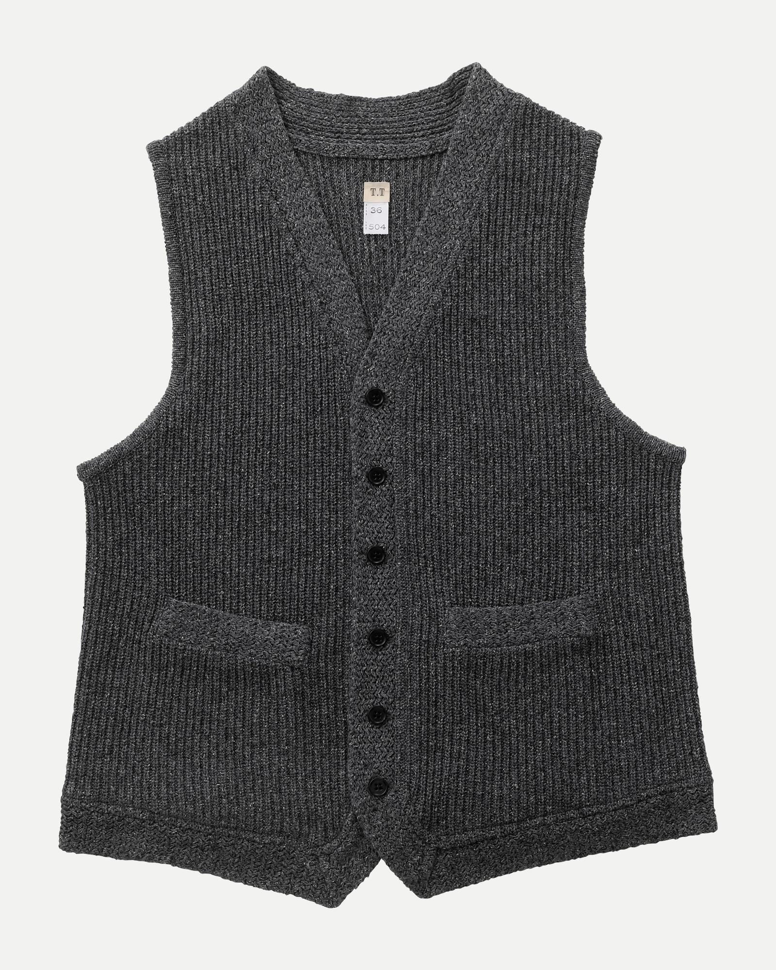 lot 504 knitted vest 42900