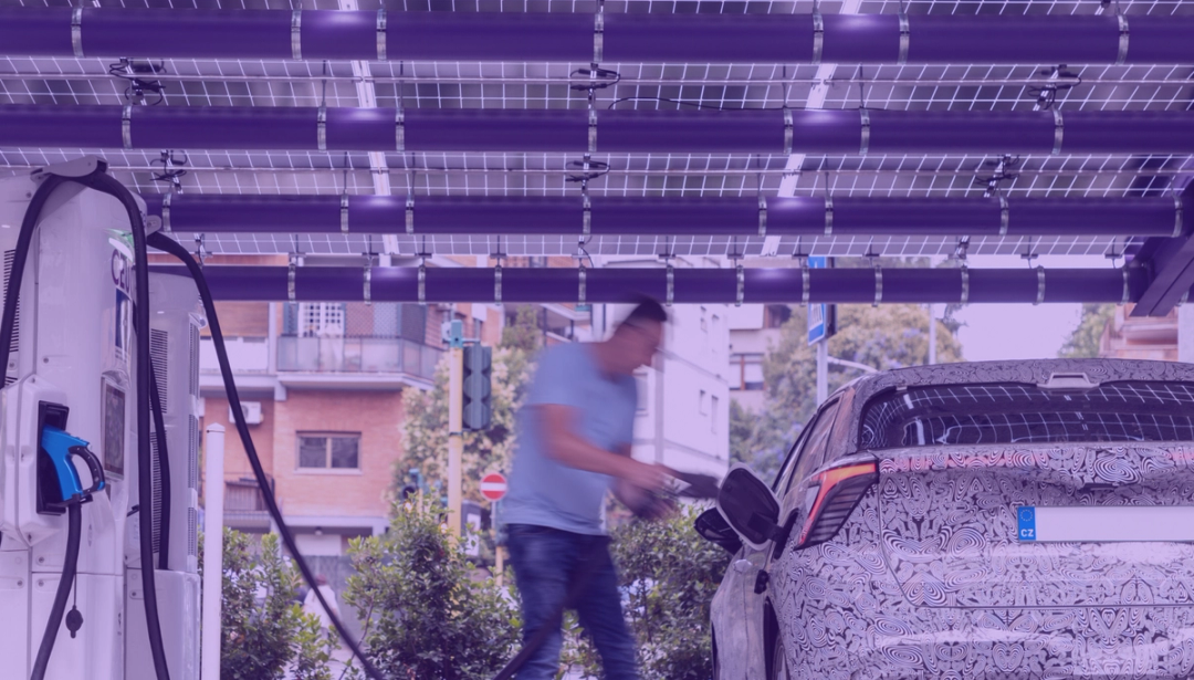 Charging electric cars with solar panels | Octopus EV