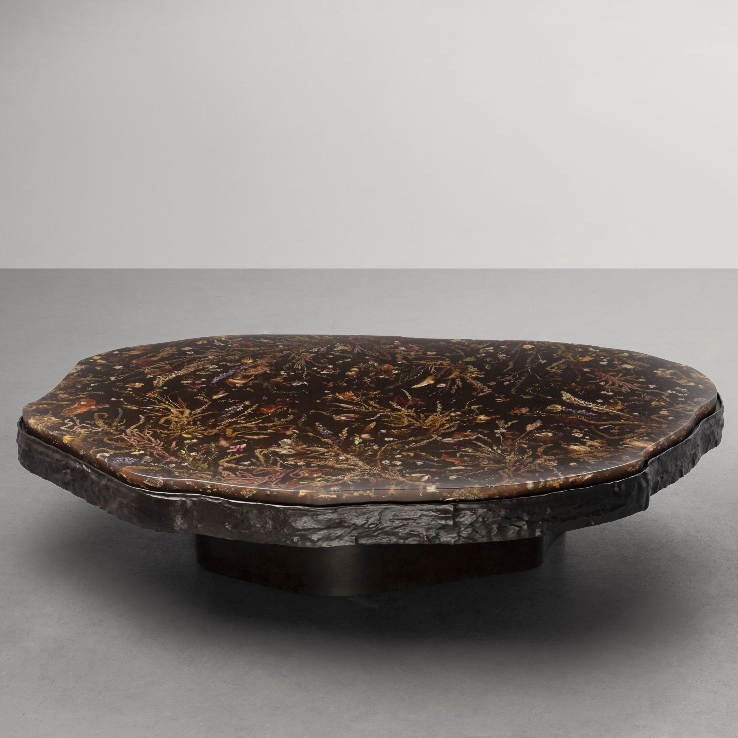 Paul Cocksedge gives fluidity to glass with SLUMP tables at carpenters ...