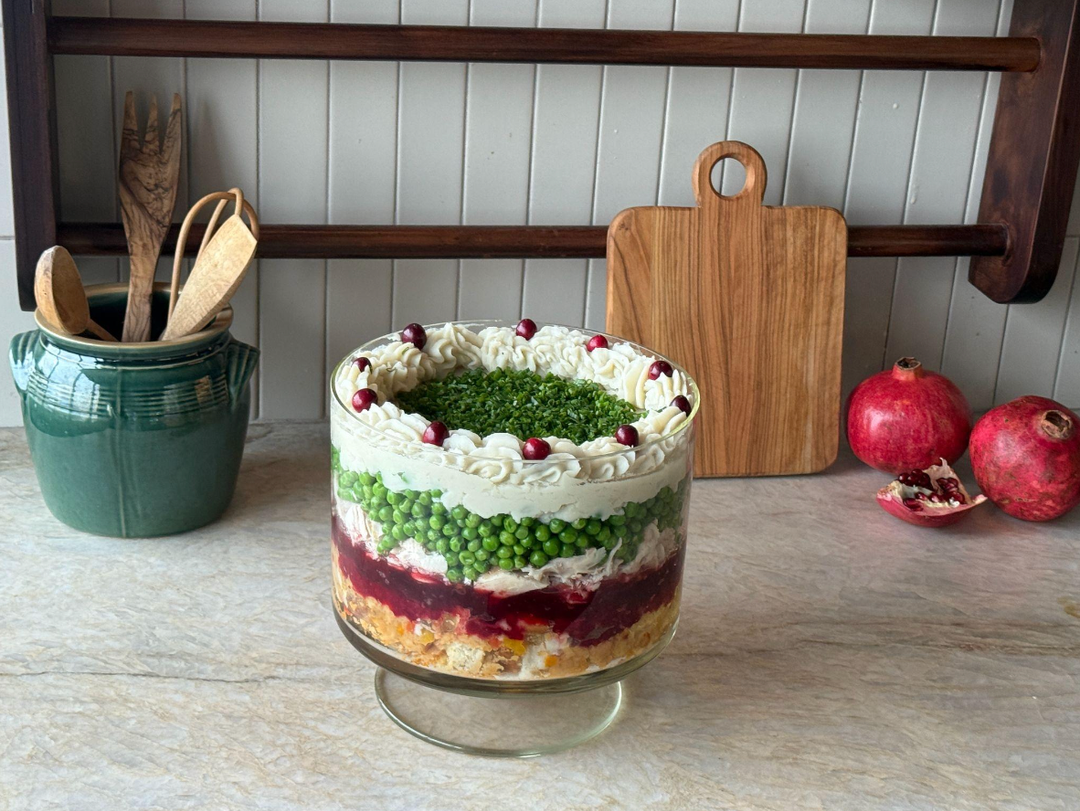 Easy Thanksgiving Trifle With Turkey & Stuffing
