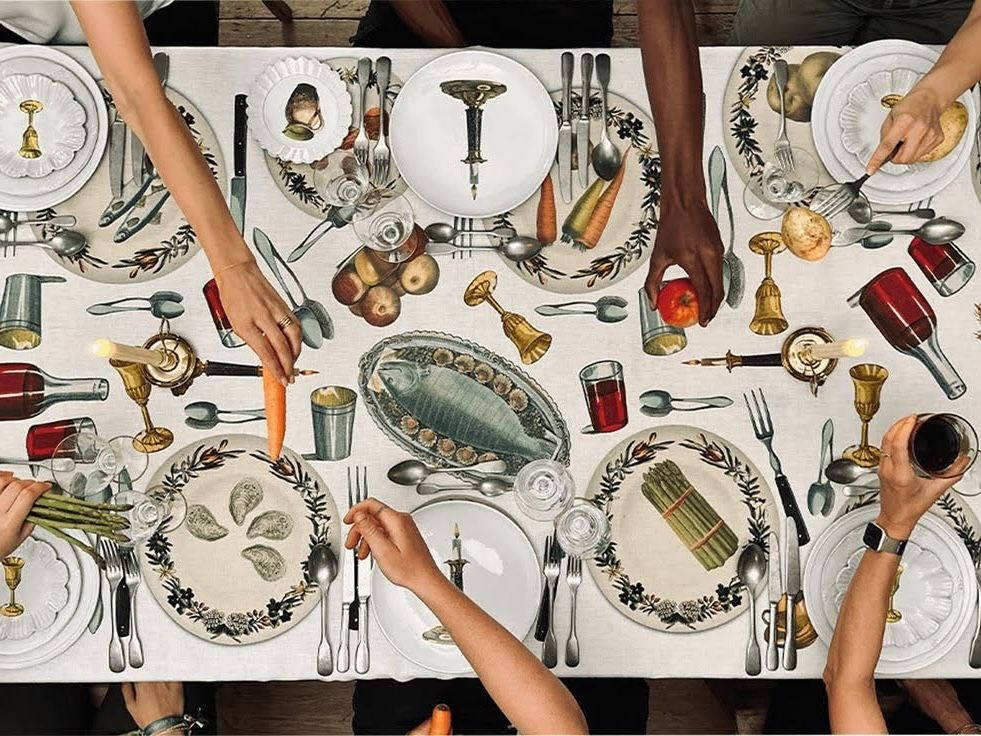 The Platters We’re Reaching for This Holiday Season