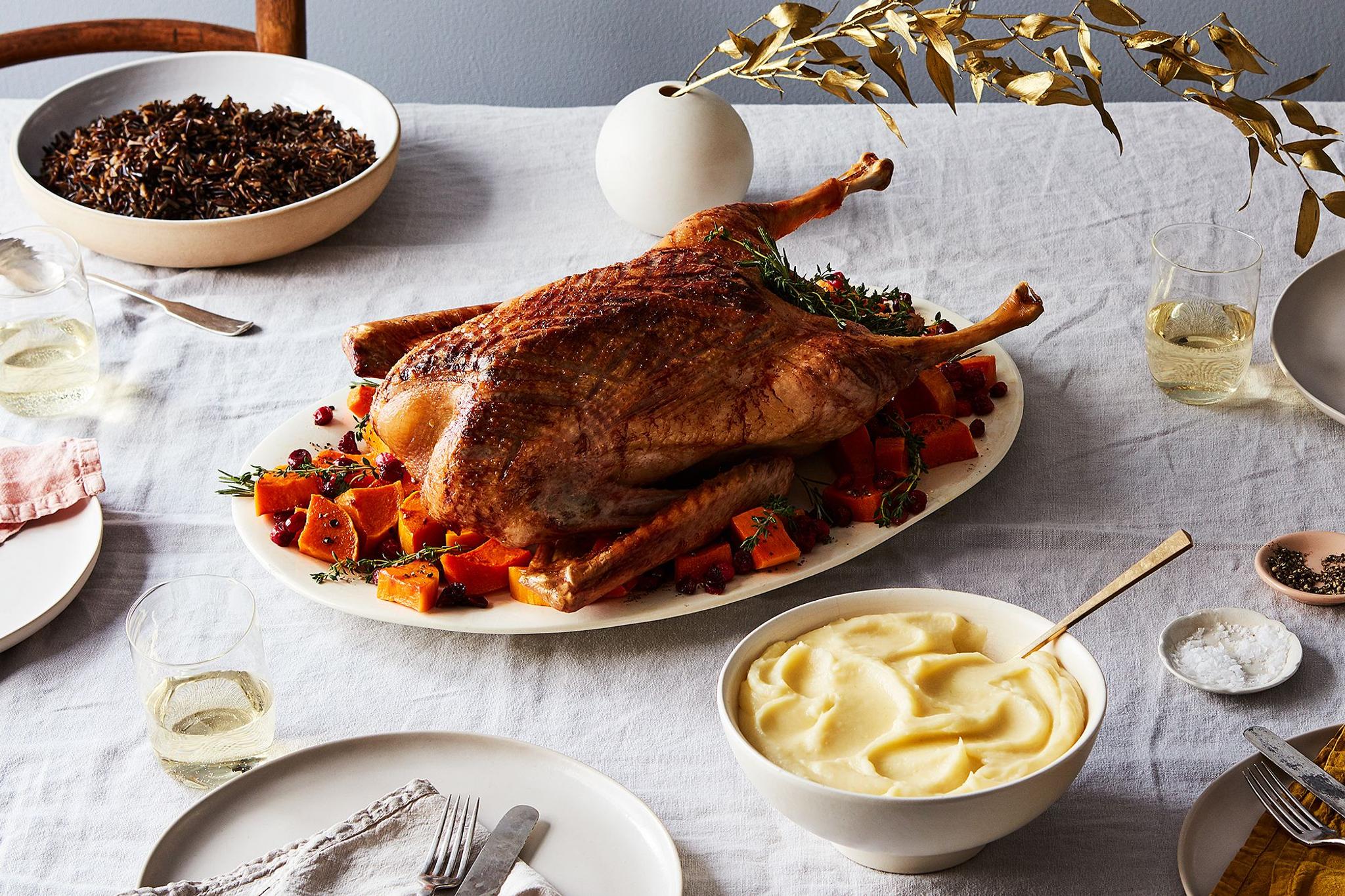 26 Traditional Christmas Dinner Ideas for a Classic Feast
