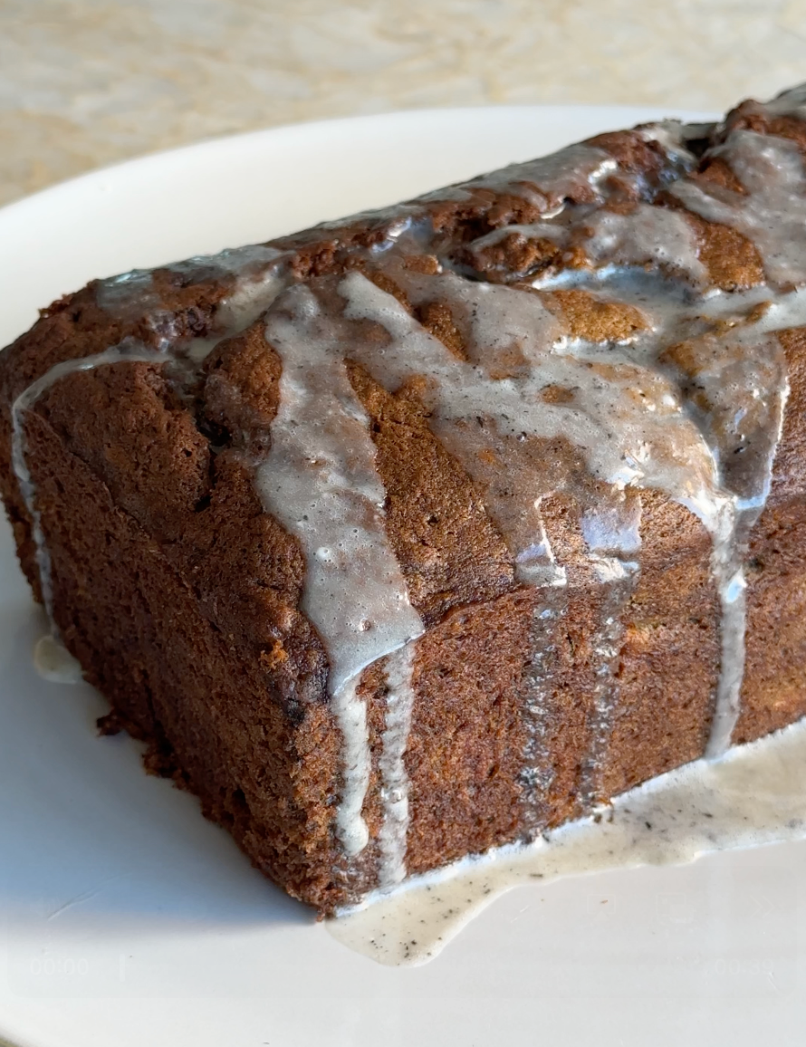 BROWN SUGAR HOJICHA BANANA BREAD