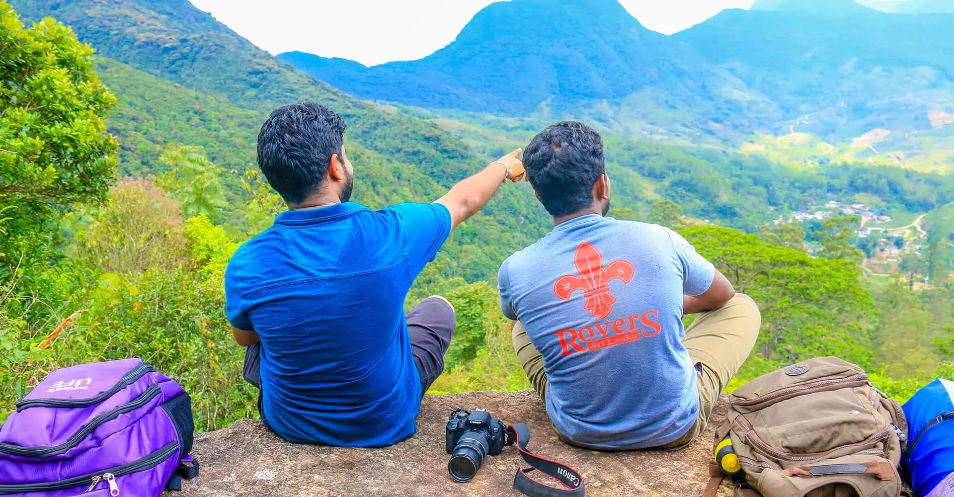 A Hike to the Famous Leopard Rock | Rapid Adventures
