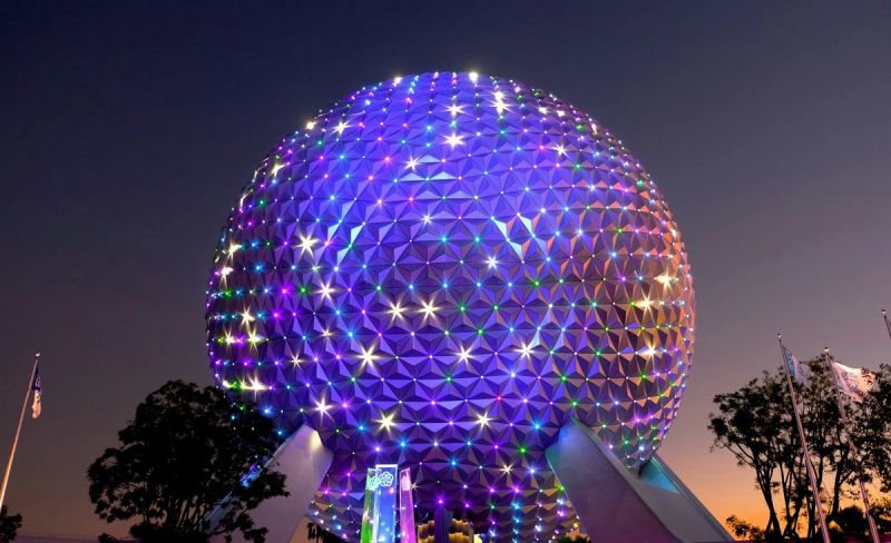 Disney World confirms star-studded lineup for the 2026 Candlelight ...