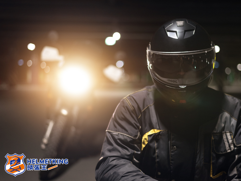 [Travel the World on 26] Long Distance Motorcycle Tour Guide | Helmetking